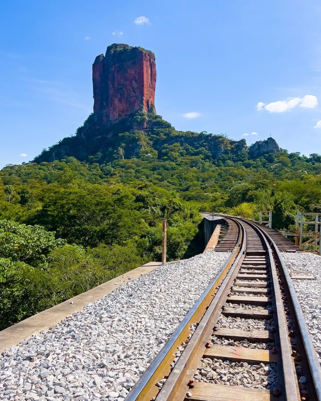 ROBORÉ 3 DAYS 2 NIGHTS - UYUNI VIAJES